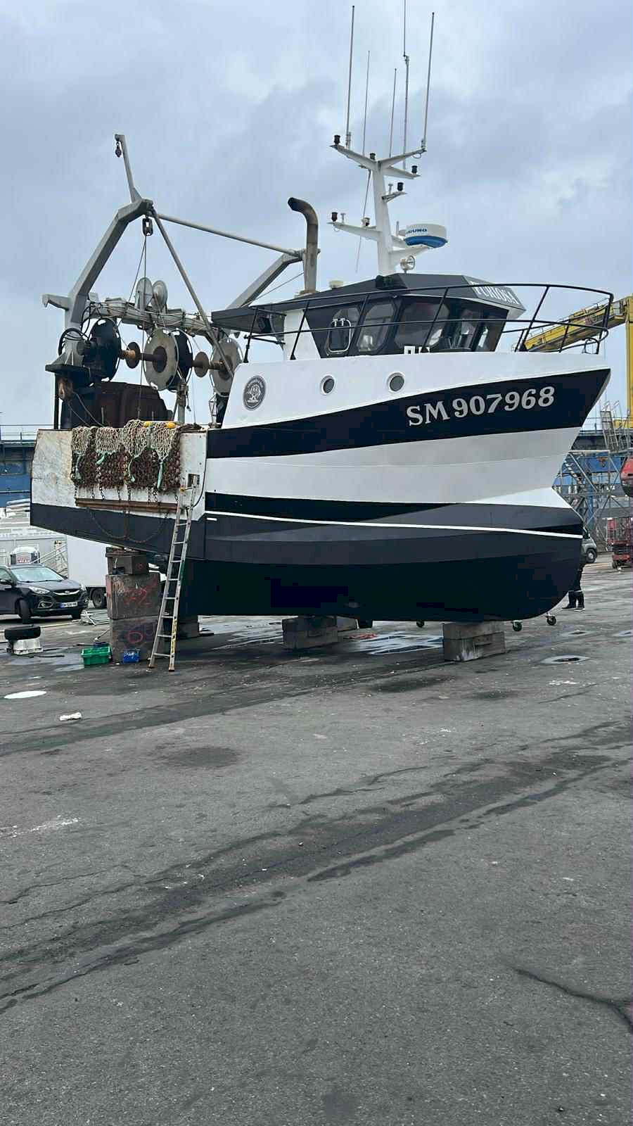 Chalutier coquillier polyvalent - Offre terminée