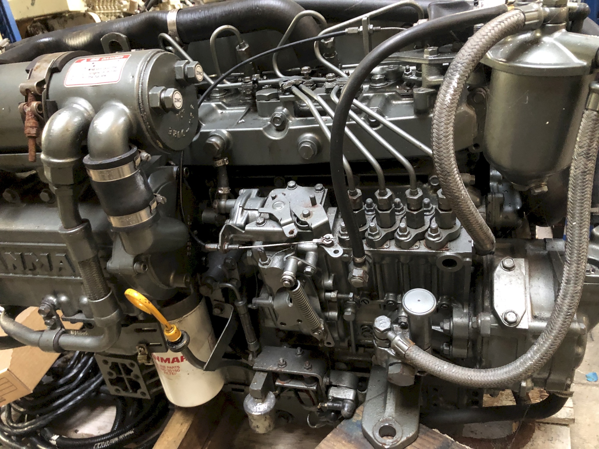 Moteur yanmar 4lha stp pour pièces - Offre terminée