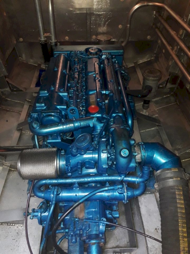 Moteurs marins MAN-NANI 290 CV à vendre - Vendu