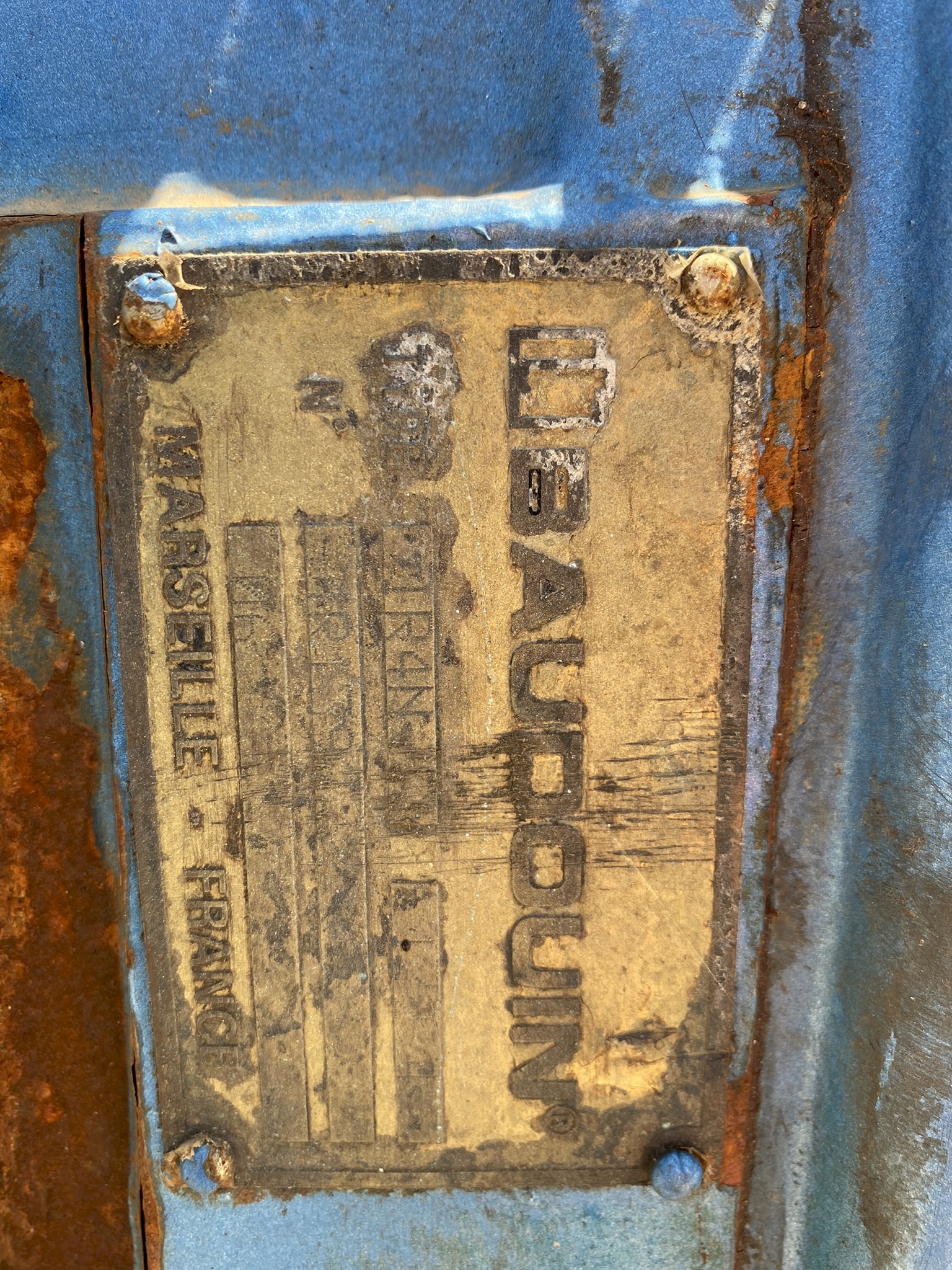 Vend réducteur baudouin IR4n pour pièces - Offre terminée